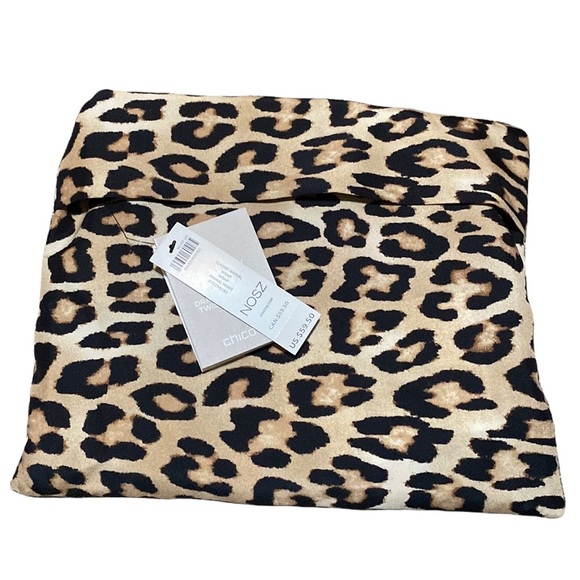 Chico's | Accessories | Nwt Chicos The 5 Way Classic Animal Leopard ...